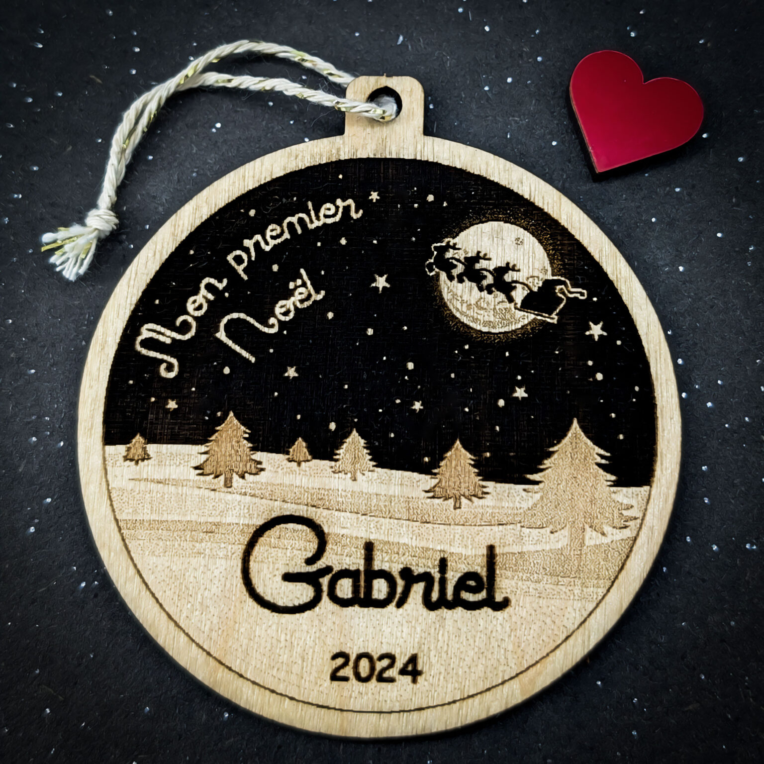 Boule de Noël personnalisée en bois - DHLaser Design